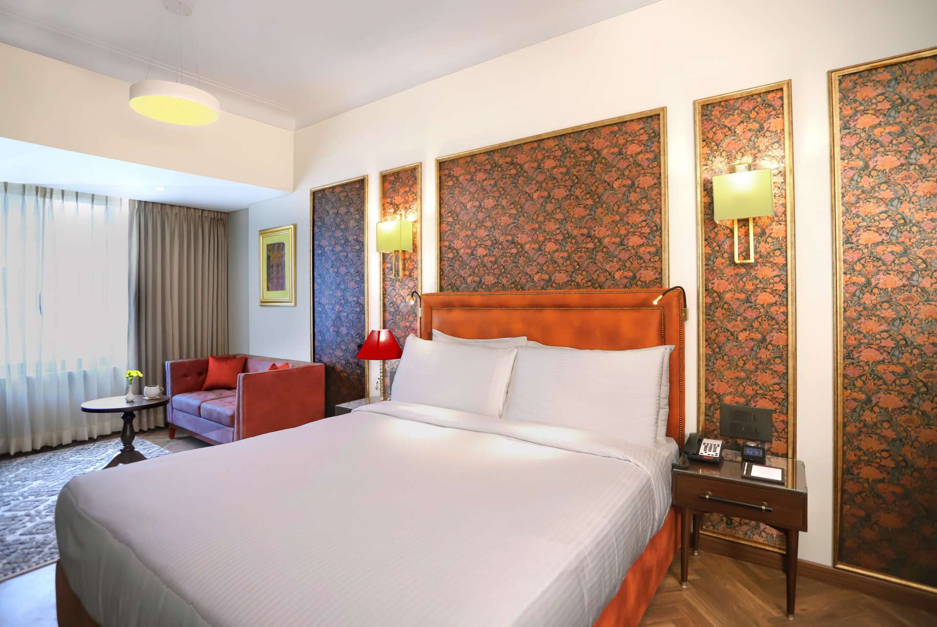 Hotel Room with Marine Drive View in South Mumbai